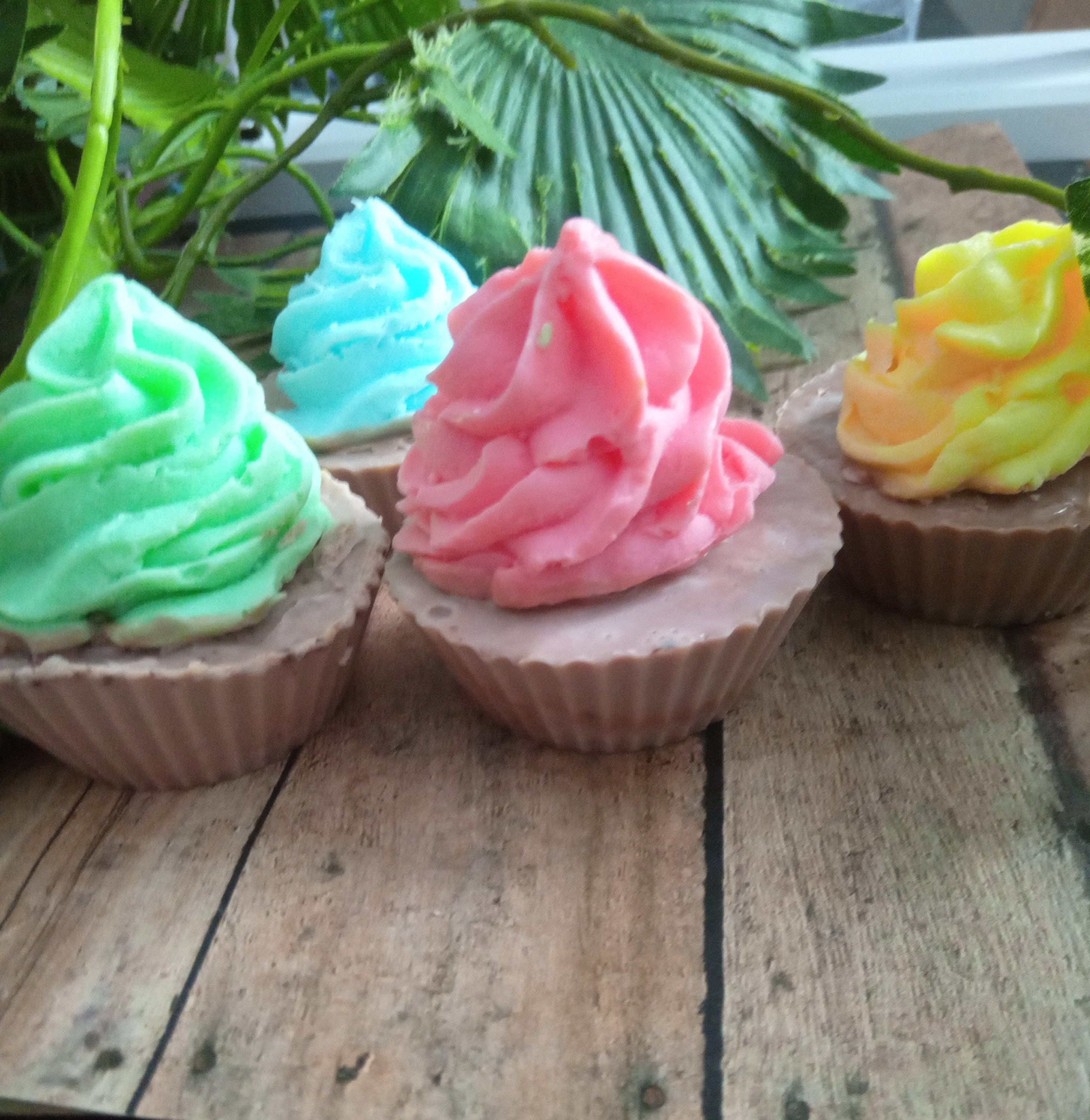 Cupcake Soaps. Set 4 on Luulla